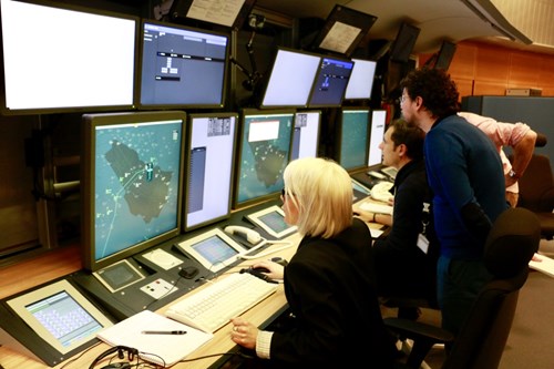 First flights controlled with the future 4-FLIGHT ATM system at Reims ...